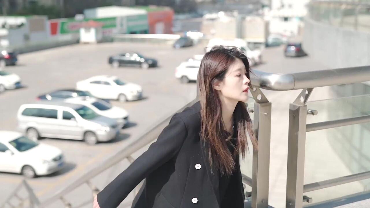 《恋恋不忘》于我而言，你是藏在云层里的太阳，要几经波折才能找到。（04）高清1080p在线观看平台腾讯视频
