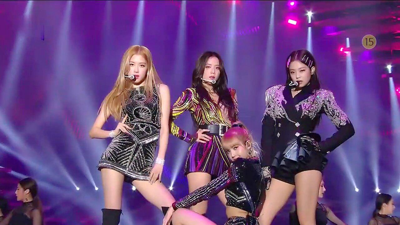 BLACKPINK歌谣大战《SOLO+DDU DU DDU DU+Forever Young》精彩舞台_腾讯视频