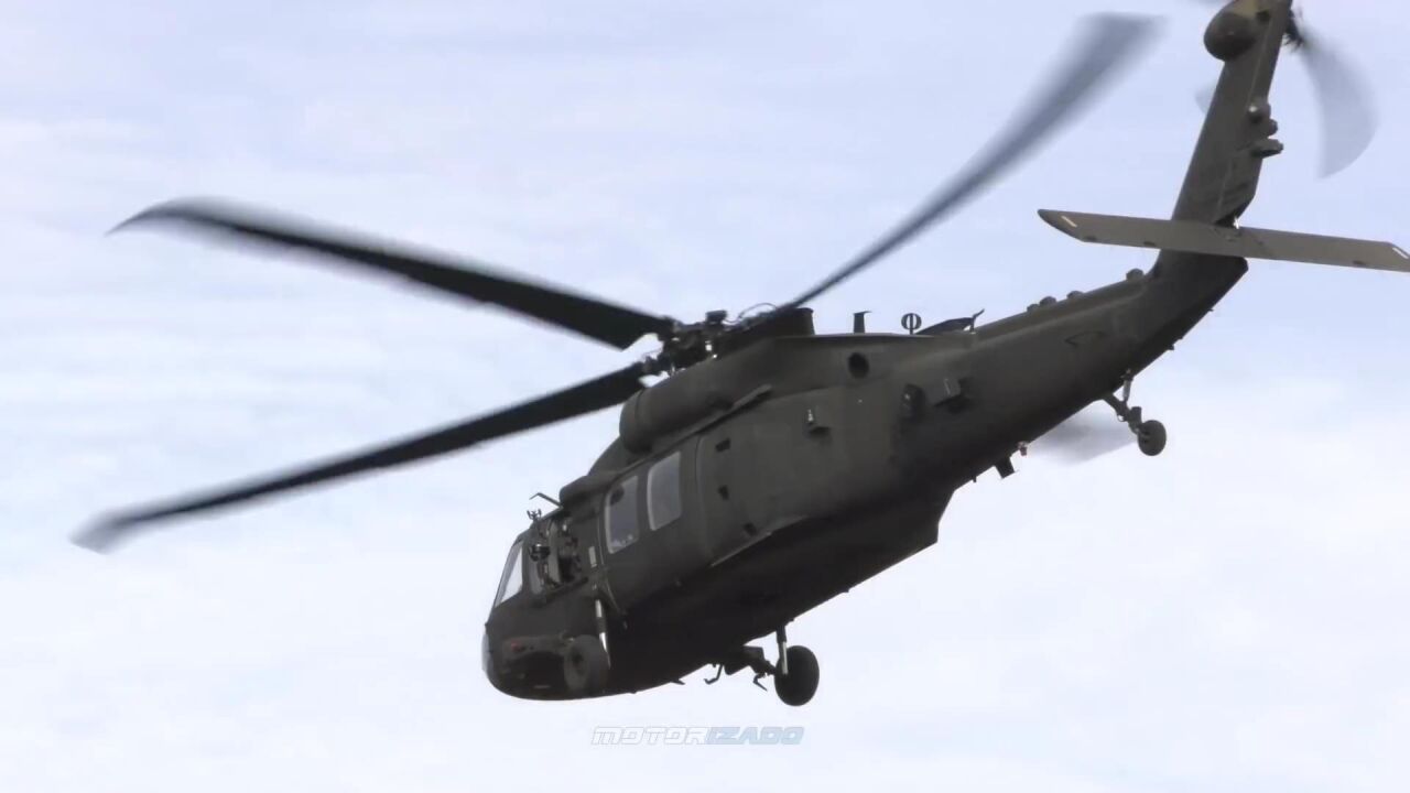 阿帕奇AH-64、UH-60黑鹰、CH-47支奴干直升机在德国起降_高清1080P在线观看平台_腾讯视频