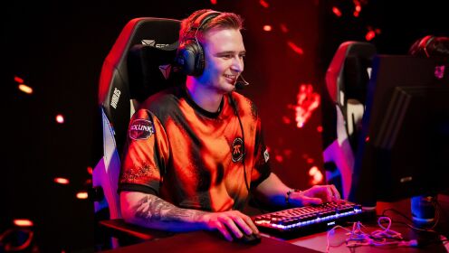 2023英雄联盟全球总决赛_英雄联盟S13瑞士轮：FNC1-2WBG_【速看】FNC绝活阵容轻取对手FNC1:0WBG_高清1080P在线观看 ...