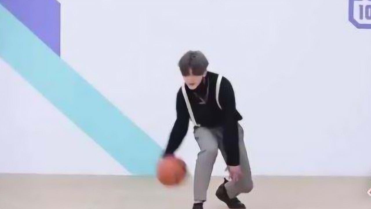 蔡徐坤篮球打得怎样？看这个视频，你说他配不配nba形象大使？_高清1080P在线观看平台_腾讯视频