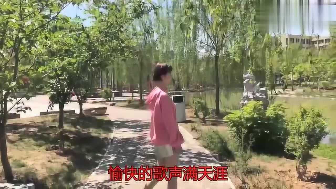 德德玛原唱《草原夜色美》不愧为蒙古天后，降央卓玛无法超越经典高清1080p在线观看平台腾讯视频