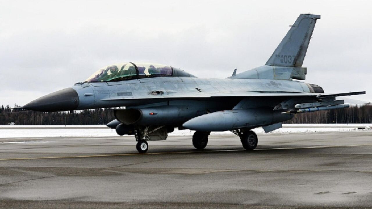 黄国志：韩国KF-16战斗机是如何在美国F-16战斗机基础上进行国产化的？_高清1080P在线观看平台_腾讯视频