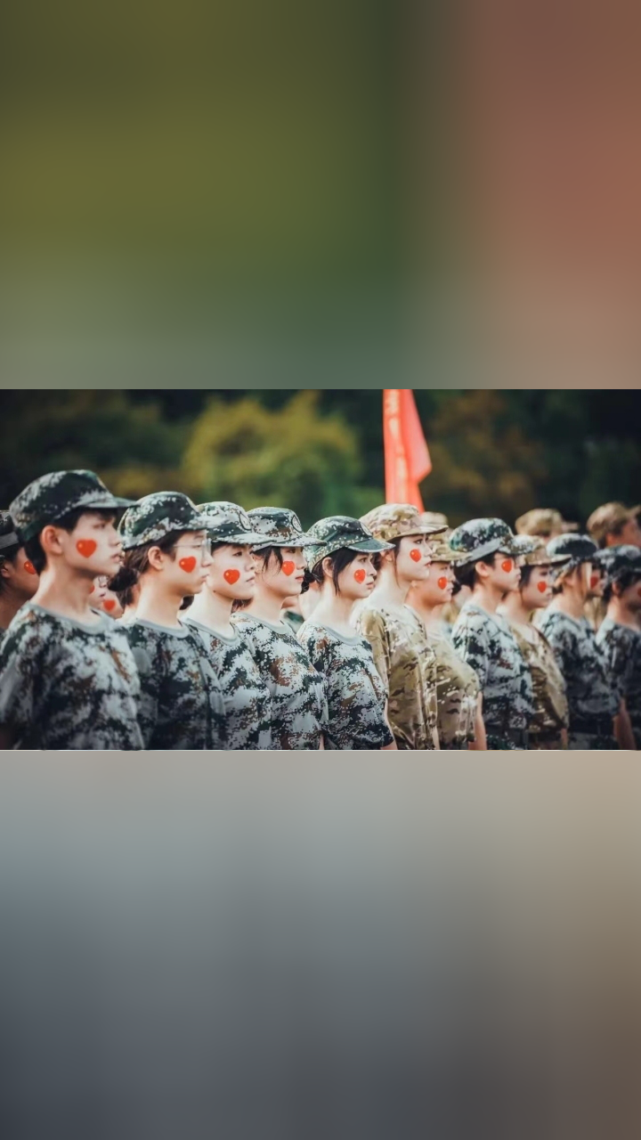 硬核军训，敬热血军魂！浙外学子难忘夏日这抹橄榄绿_腾讯视频