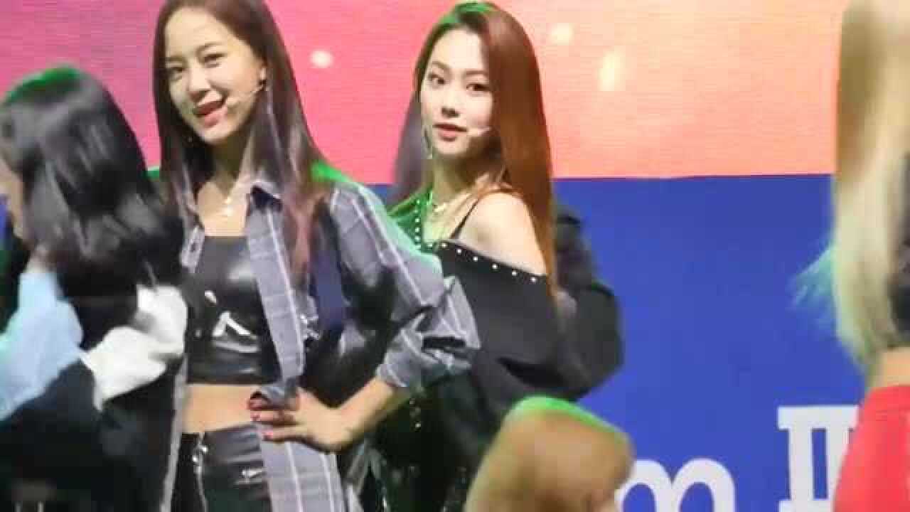 刚听到《乌云嘎-草原的夏天广场舞》很不错，送给大家听听_高清1080P在线观看平台_腾讯视频