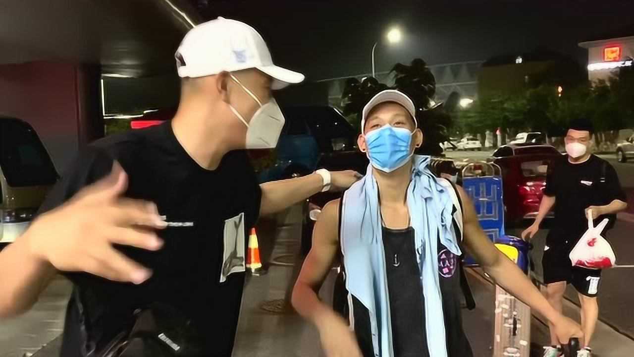 《钢仔的跟队日记》EP01_高清1080P在线观看平台_腾讯视频