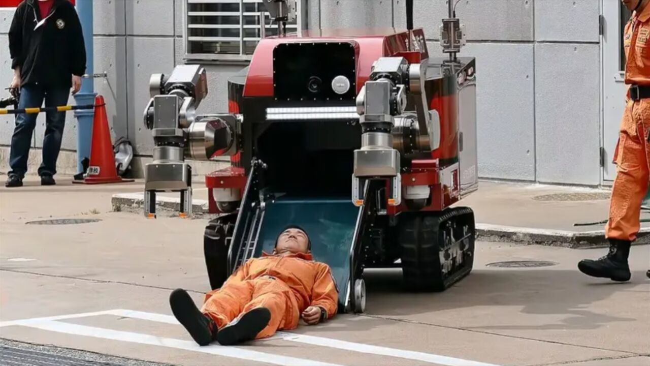 日本打造救援机器人，直接把人“吞进”肚中，提升救援安全程度_高清1080P在线观看平台_腾讯视频