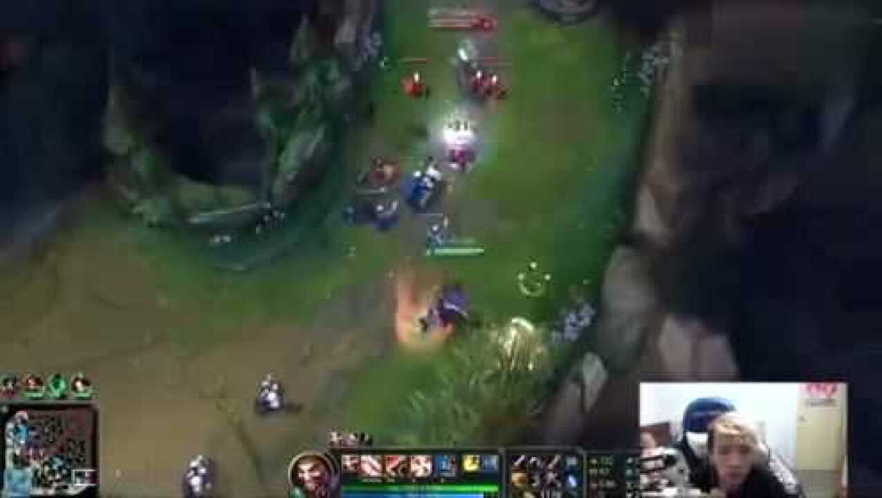 英雄联盟：文森特排到SKT三人冲塔强杀Bang听说你叫Bang？_腾讯视频}