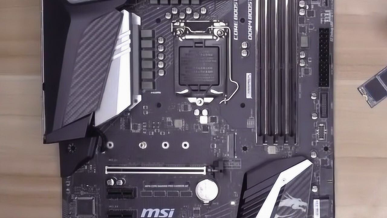 微星Z390主板 +M.2固态硬盘+CPU+内存安装教程，值得学习一下