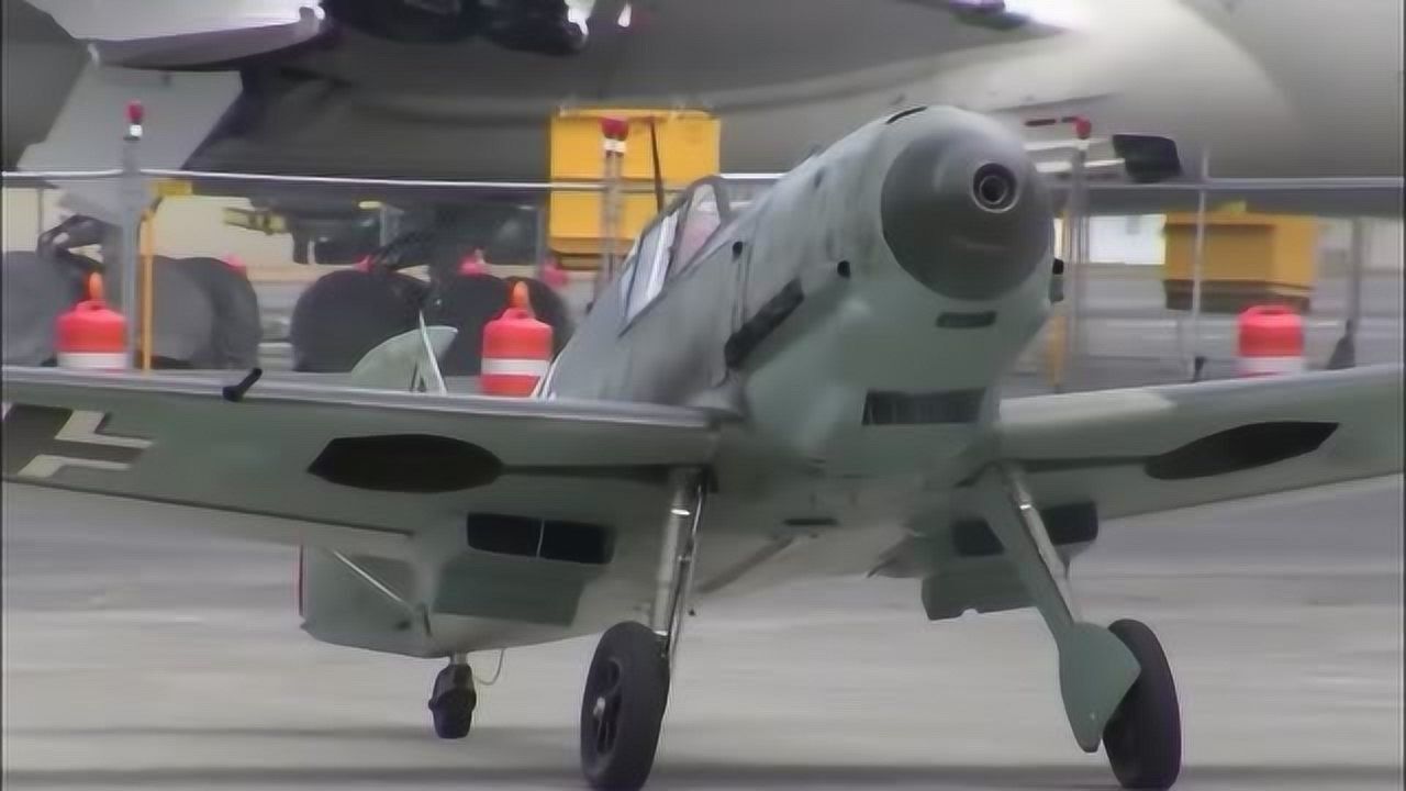 全球唯一能飞行的德空军Bf109E-3战斗机_腾讯视频