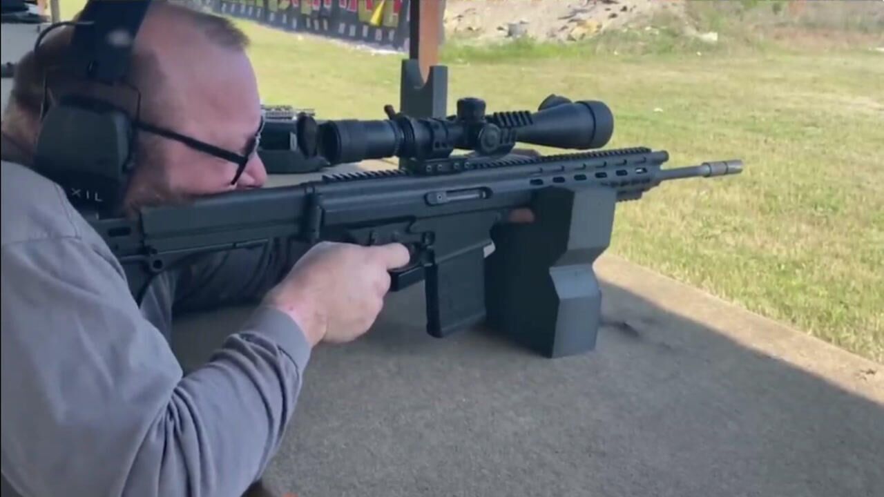 XCR-M突击步枪，配备大号瞄准镜，户外靶场射击测试_高清1080P在线观看平台_腾讯视频