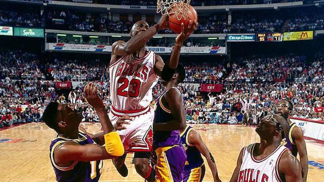 《印记》第15期：超神时刻！乔丹空中极限换手上篮_高清1080P在线观看平台_腾讯视频