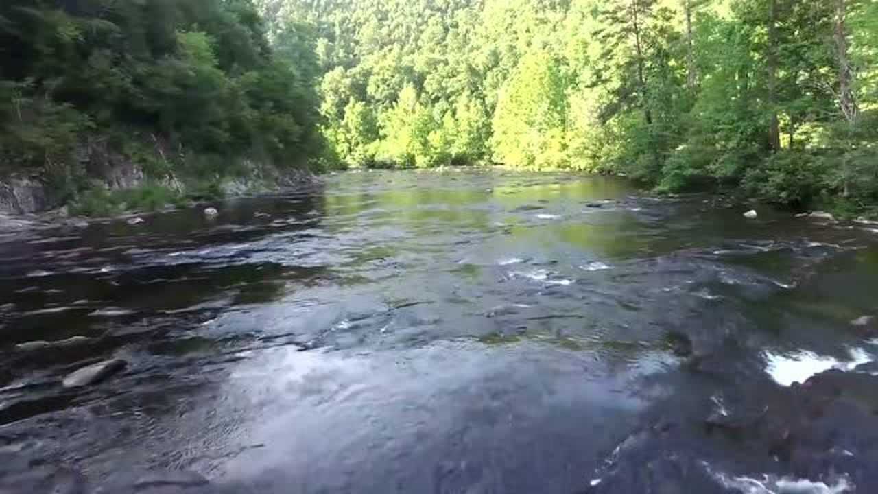 潺潺溪水，涓涓细流！身心放松音乐风光赏析_高清1080P在线观看平台_腾讯视频