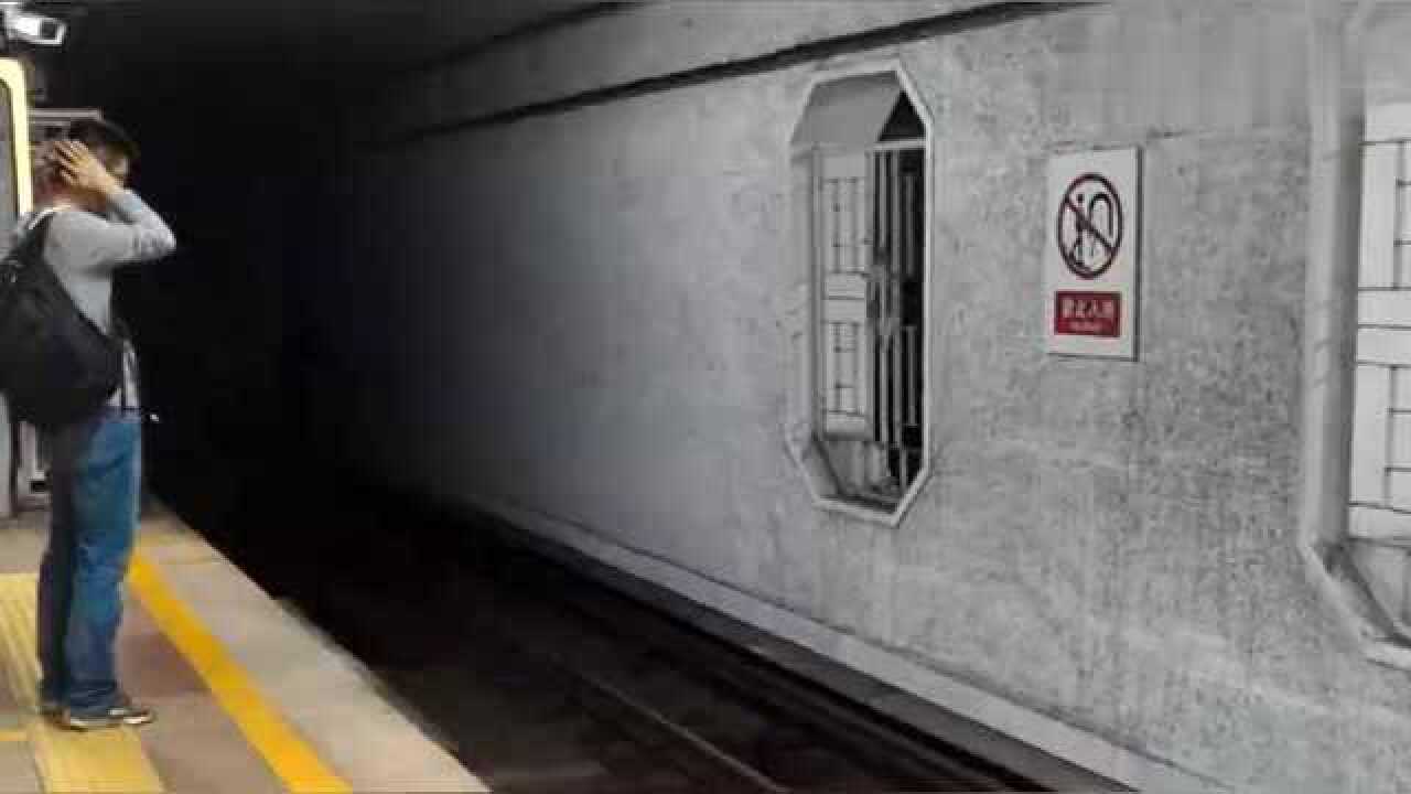 北京地铁1号线DKZ4进出站，从苹果园进站开往四惠东方向_高清1080P在线观看平台_腾讯视频