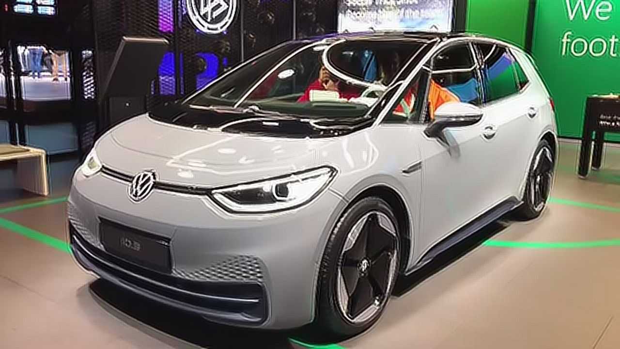 大众汽车ID3是这样一款车...... via踢车夏东_腾讯视频