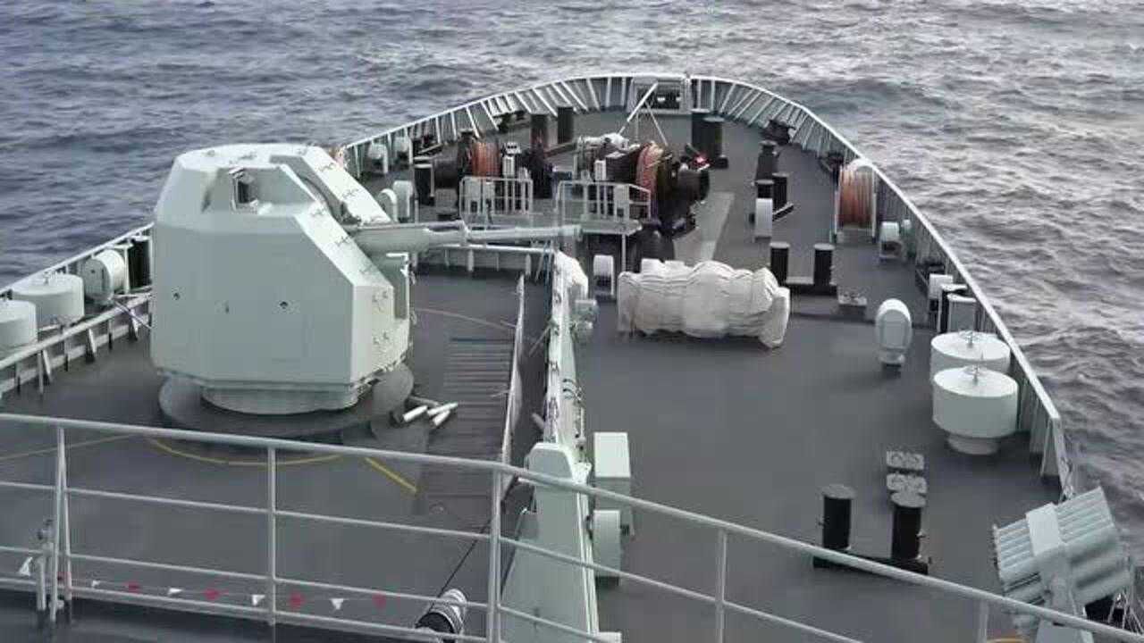 071型船坞登陆舰，携带726A型气垫登陆艇，上演真实版“抢滩登陆”_高清1080P在线观看平台_腾讯视频