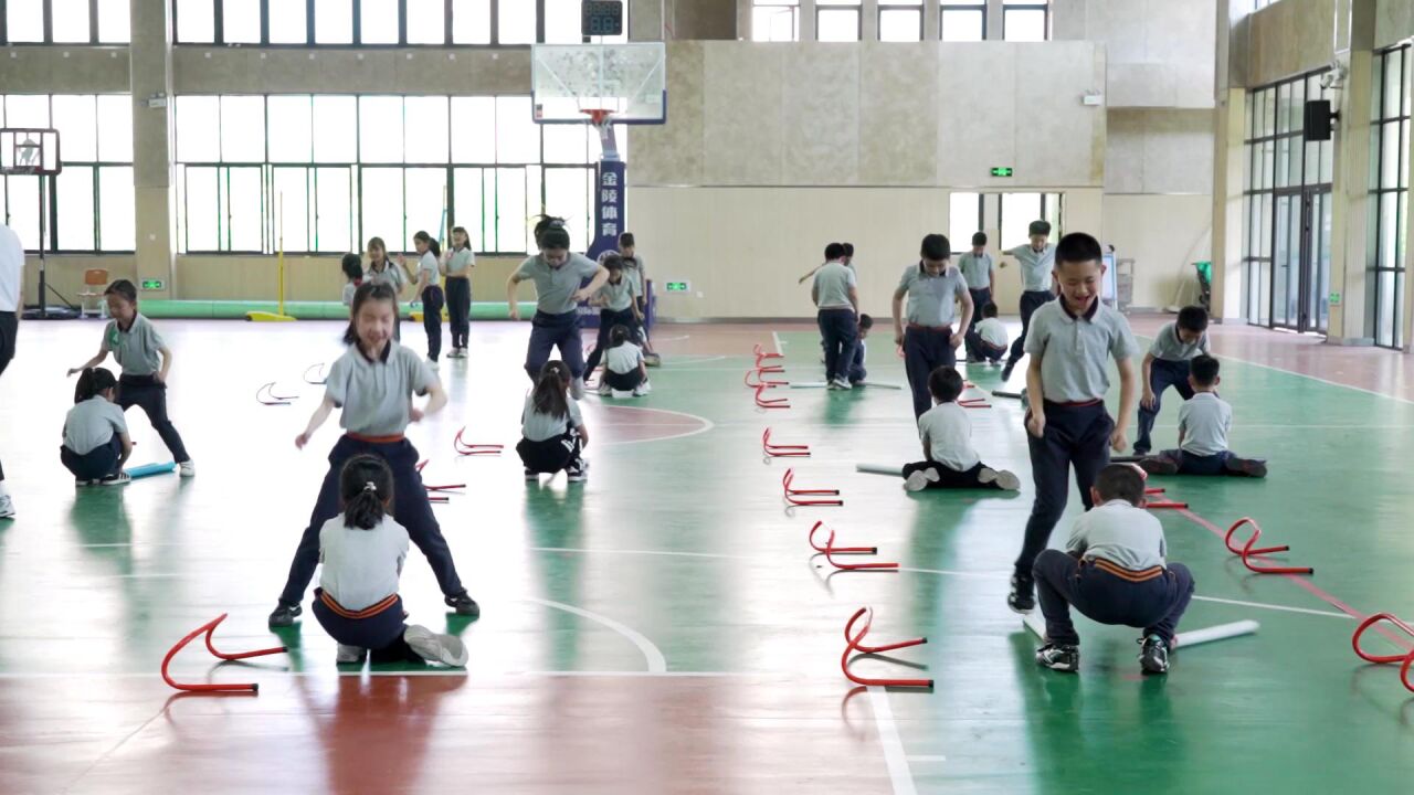 莲都区城西小学徐伟香：多种形式的单双脚连续跳跃练习方法(1)_高清1080P在线观看平台_腾讯视频