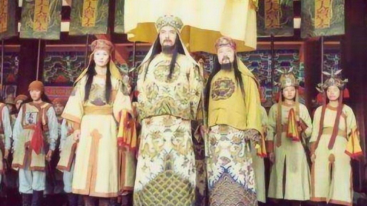 杨秀清只是个烧炭工，没读过兵书，为什么会有很高的军事能力？