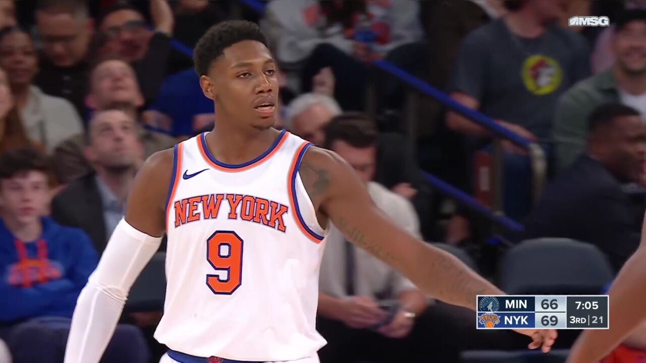 【今日最佳扣篮】米切尔-罗宾逊空中吃饼双手砸扣宛如泰山压顶_高清1080P在线观看平台_腾讯视频