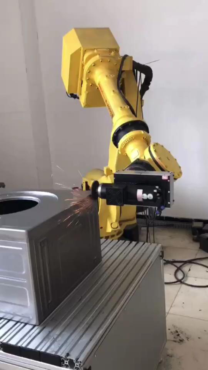 钣金打磨机器人 发那科机器人 鹏聚机器人出品高清1080p在线观看平台腾讯视频 7992