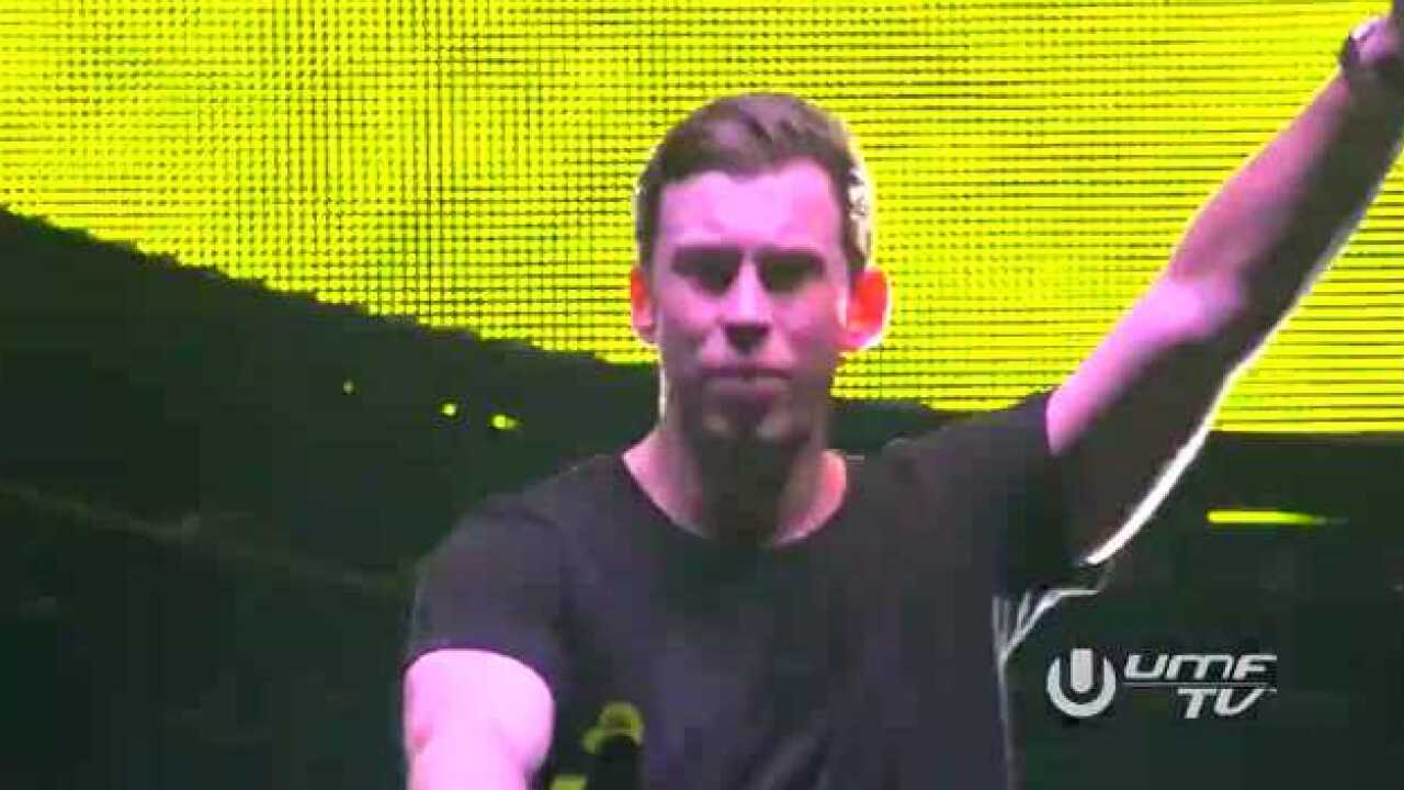 带上耳机一起感受荷兰DJ电音大师Hardwell现场表演_高清1080P在线观看平台_腾讯视频