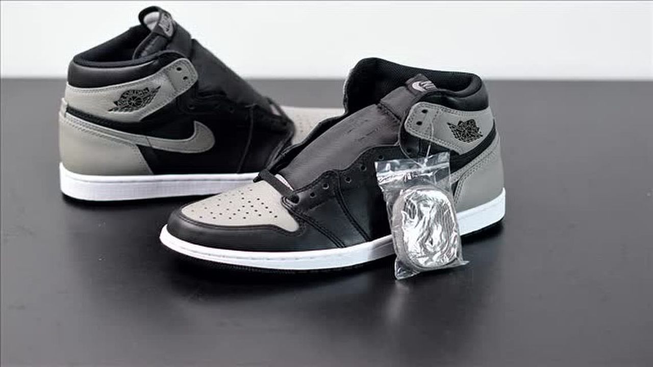 百搭之王 Air Jordan 1 Shadow黑灰 开箱鉴赏 aj1影子灰 评测_腾讯视频