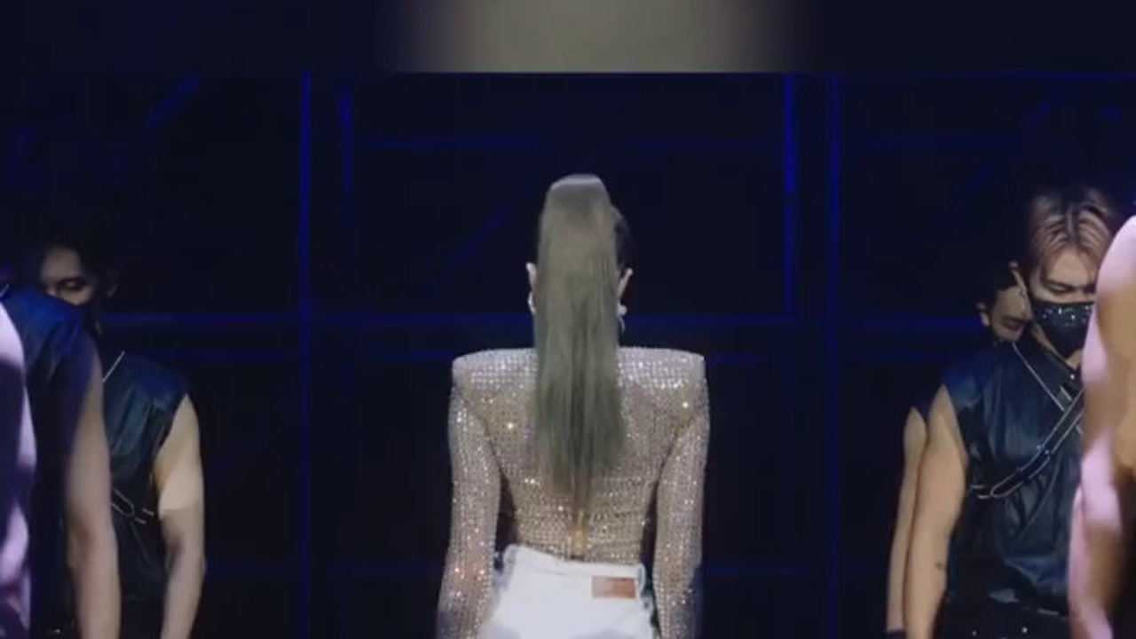 Lisa个人单曲MV简直太美啦_高清1080P在线观看平台_腾讯视频