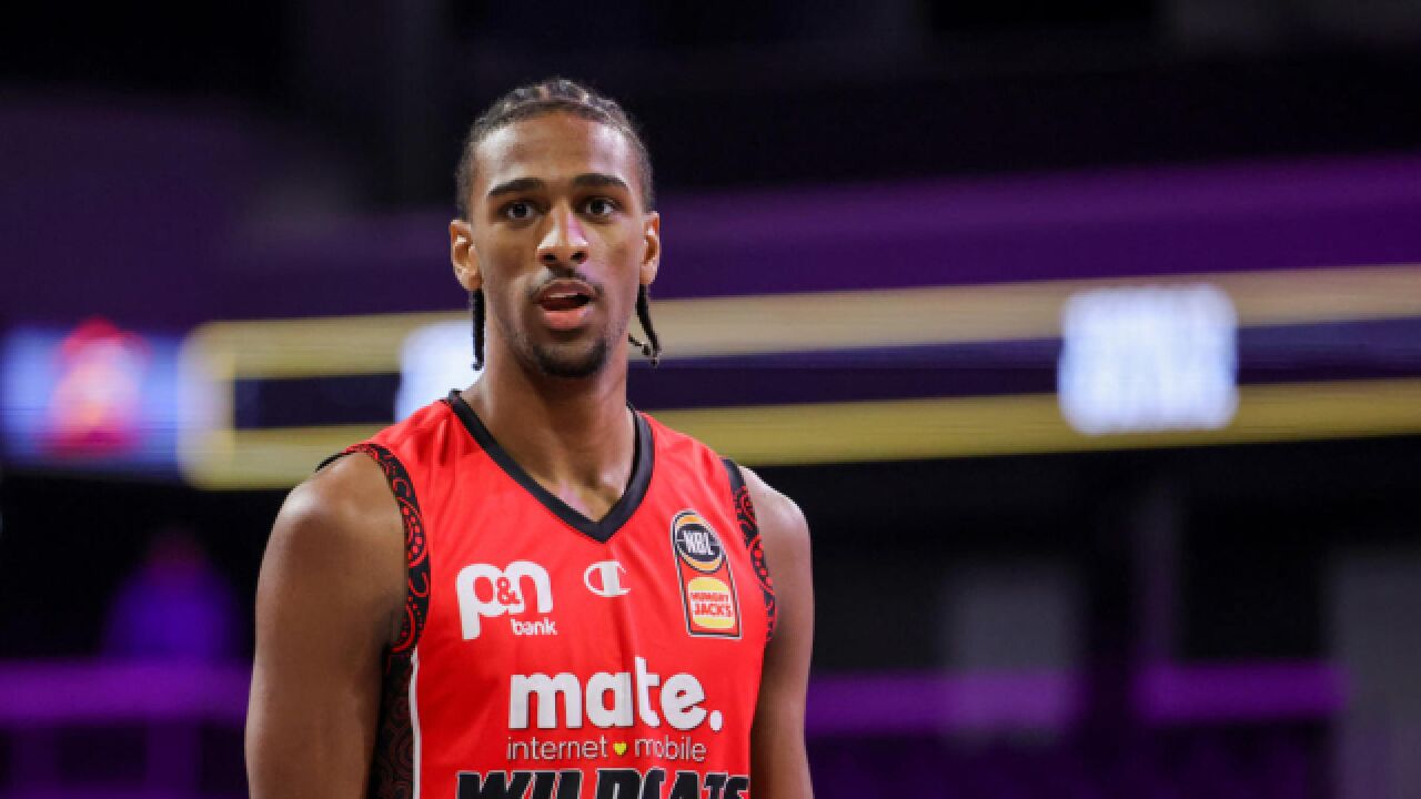 状元热门之一+预测第四！阿莱克斯-萨尔NBL首秀集锦_腾讯视频