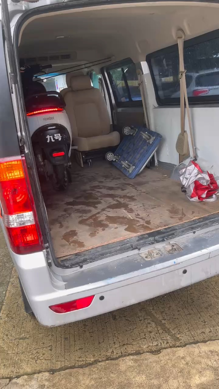 九号e80c上车视频_腾讯视频}