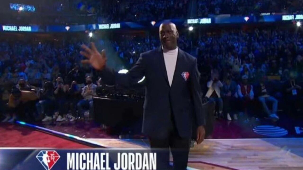 NBA75大巨星｜篮球之神-迈克尔·乔丹_腾讯视频