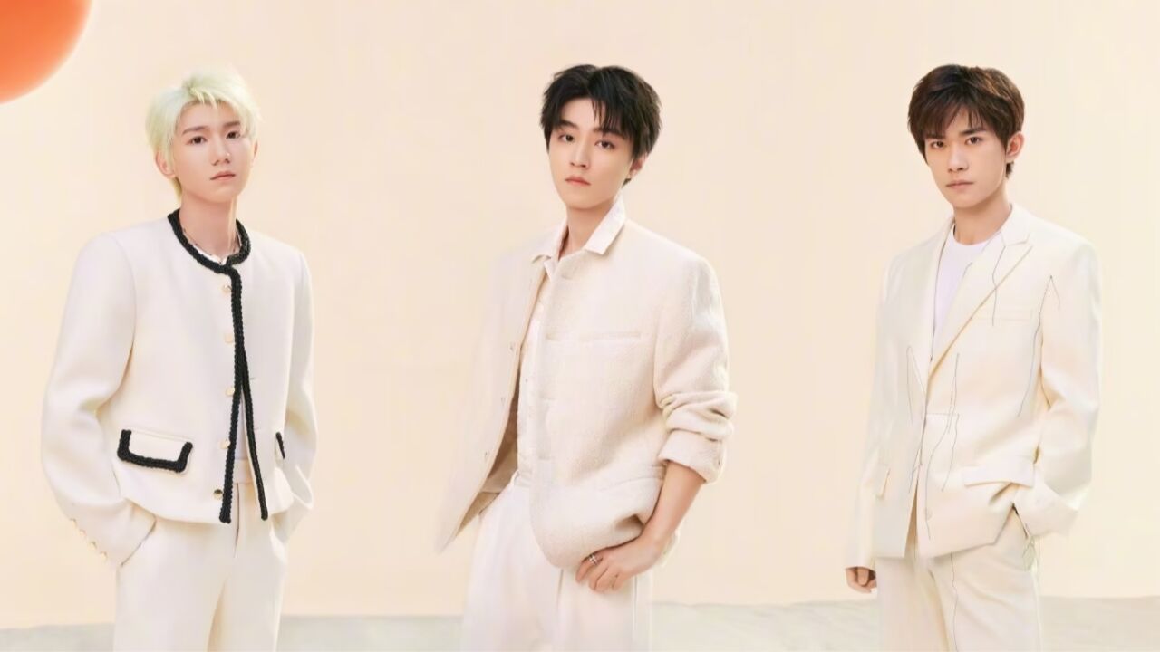 TFBOYS十周年应援大比拼，易烊千玺粉丝完胜，团粉却集体沉默不说话_腾讯视频