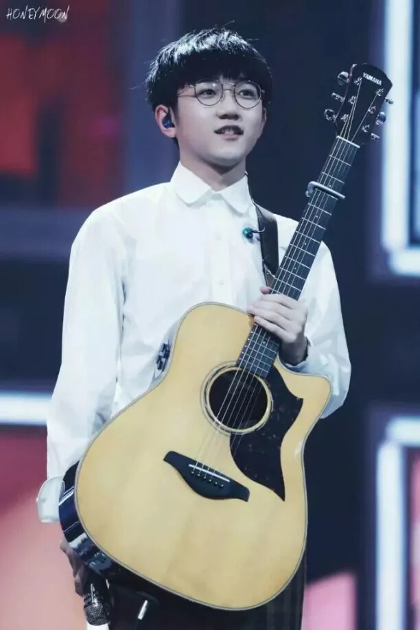 钟易轩-doki@腾讯视频：超全的钟易轩资讯、视频、粉丝、直播、活动集合